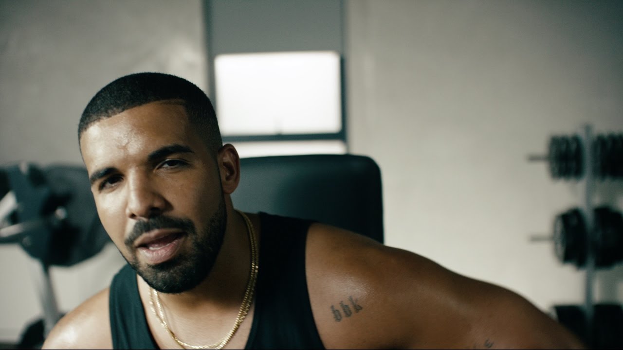 Nuevo anuncio de TV para Apple Music: Drake Vs. Bench Press | iPhoneros